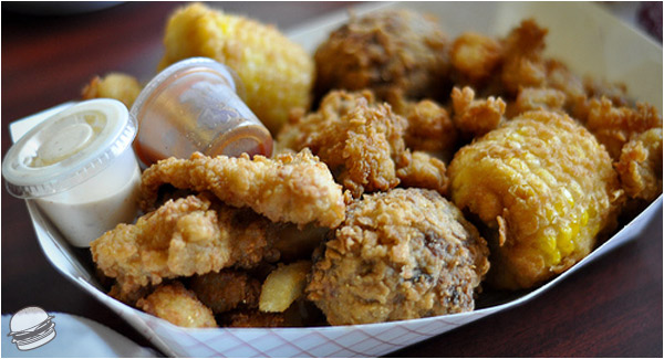 Fried Combo From Ron’s Cajun Connection : Damn That Looks Good