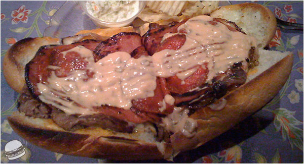 The Super Beef Sandwich : Damn That Looks Good